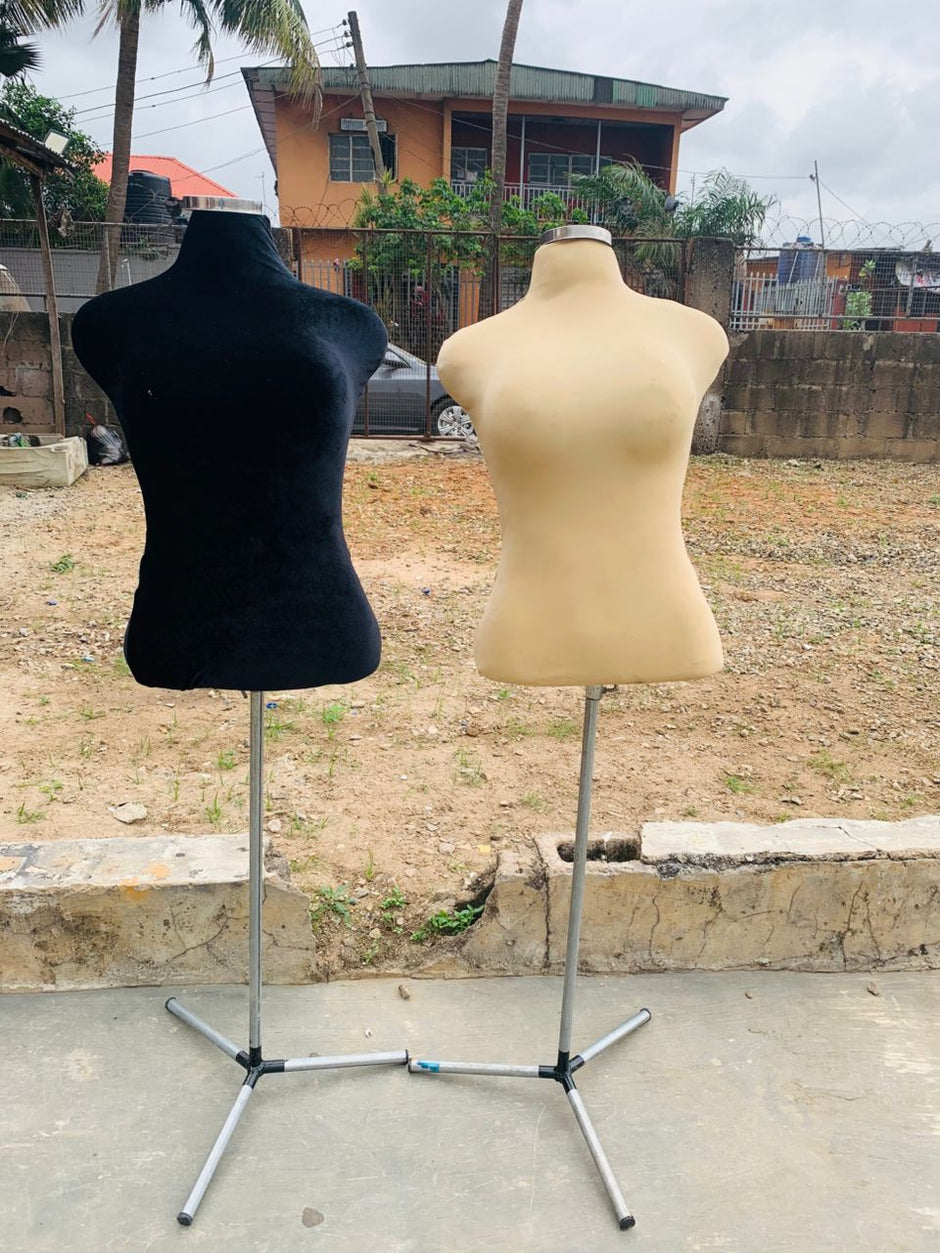 Products – Doch machine and mannequin